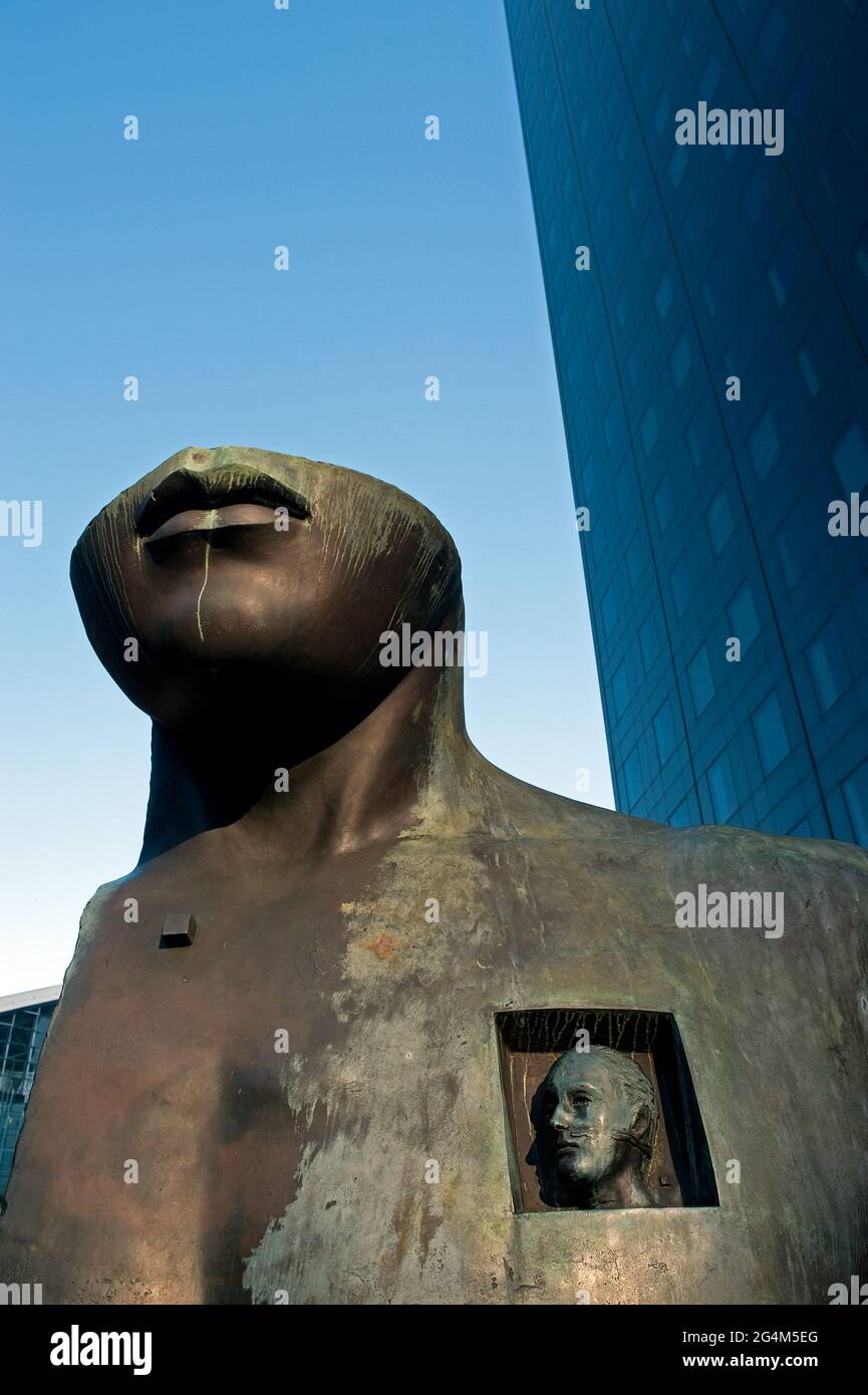 FRANCE. HAUTS-DE-SEINE. COURBEVOIE LA DEFENSE. LA DEFENSE BUSINESS ...
