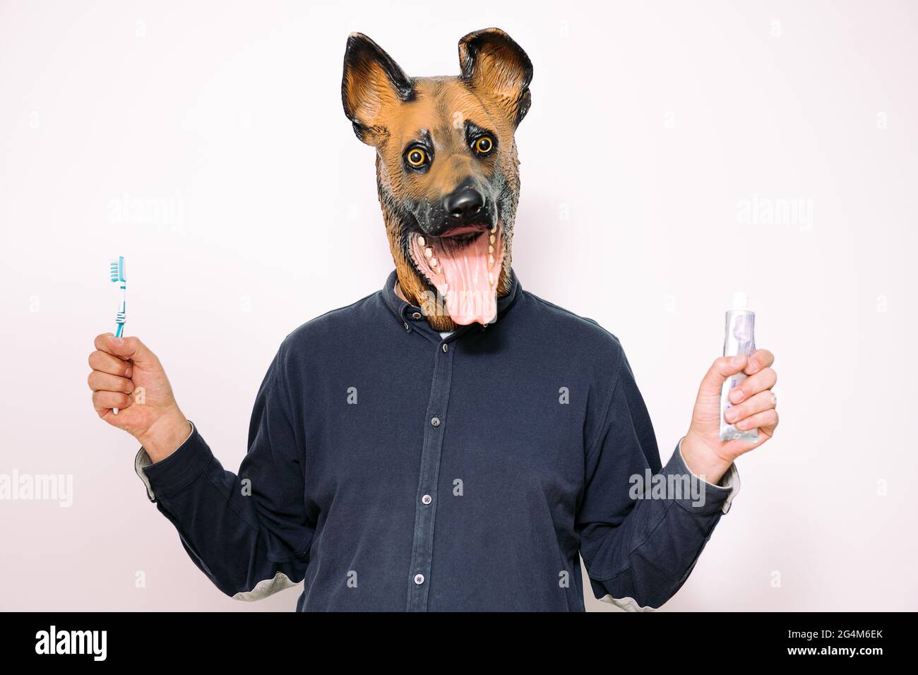 Dentist costume hi-res stock photography and images - Alamy