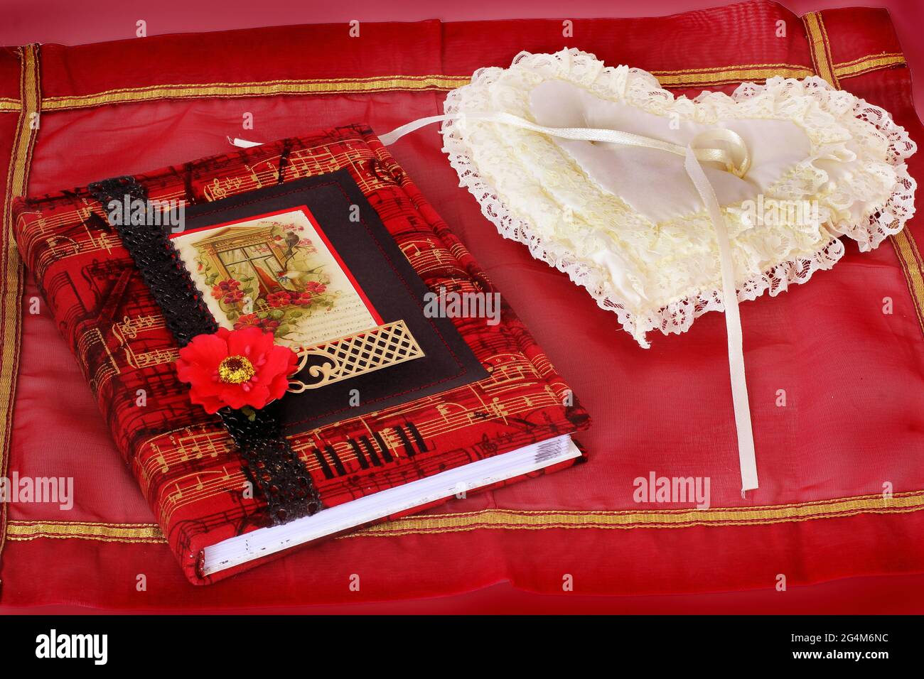 Handmade notepad. Beautiful notebook Stock Photo - Alamy