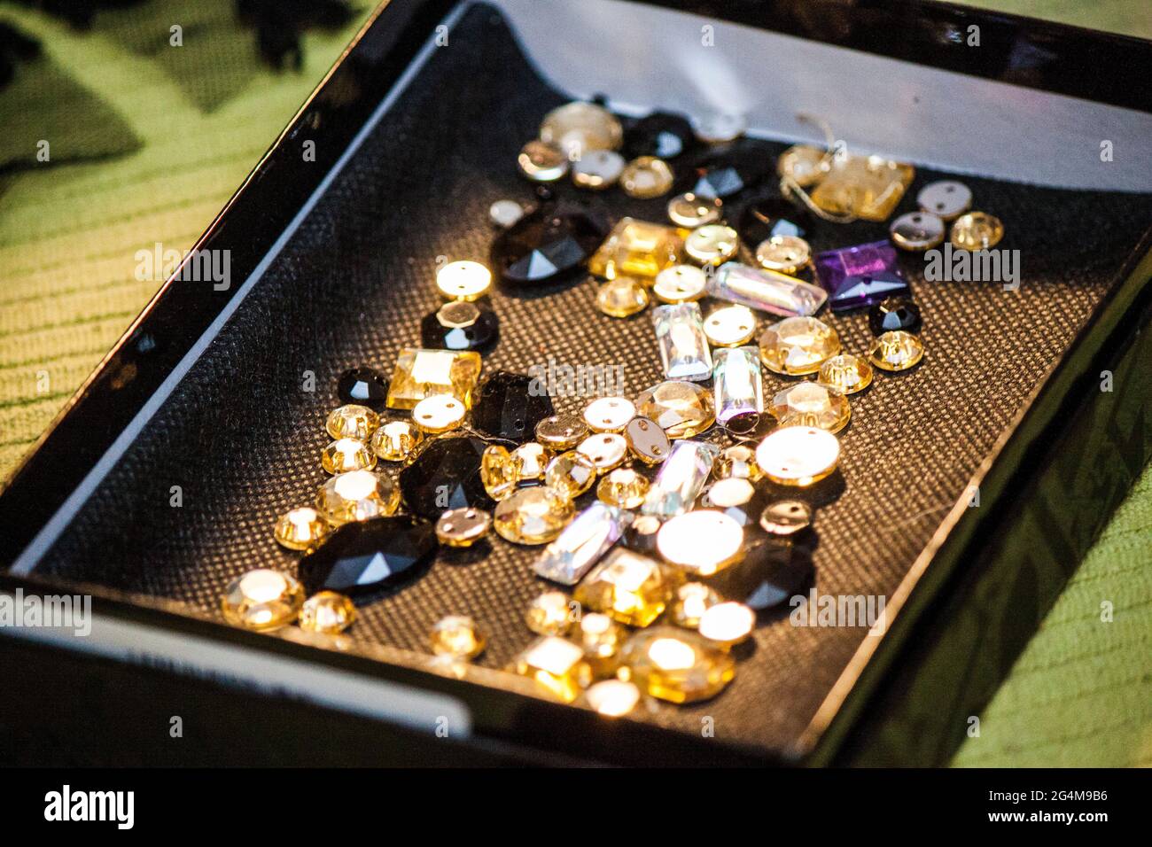 Kraft kits hi-res stock photography and images - Alamy