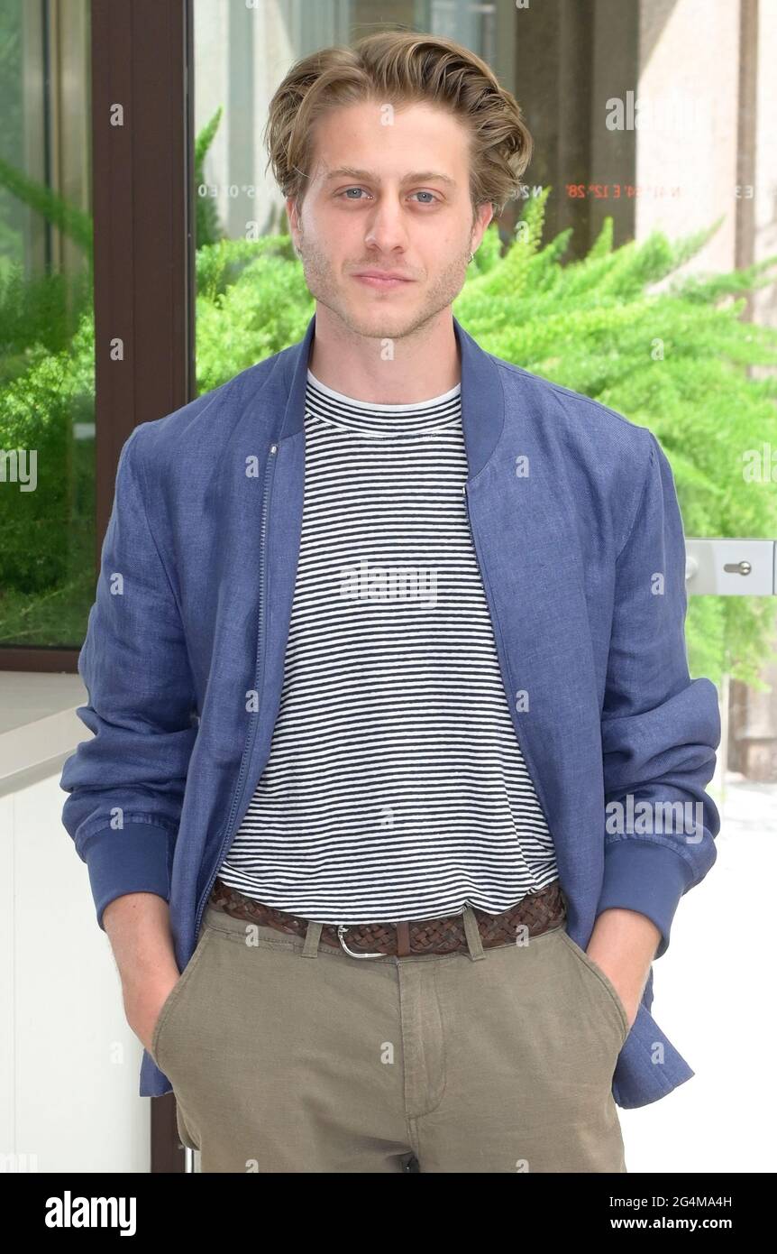Michele Ragno attends the School of Mafia film photocall at the ...