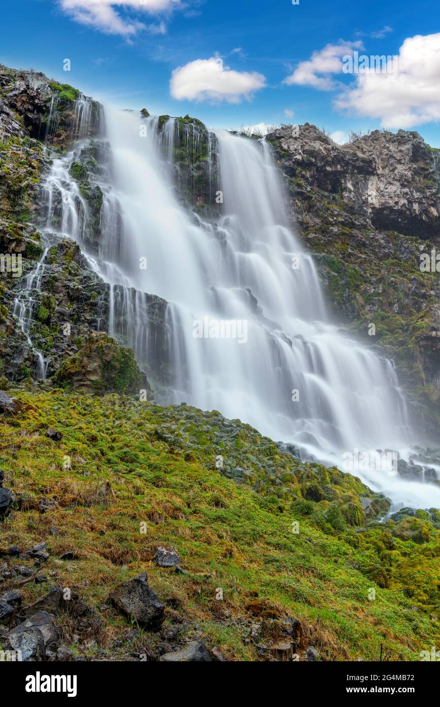 Beautiful large waterfall in the Thousand Spring State Park of Idaho ...