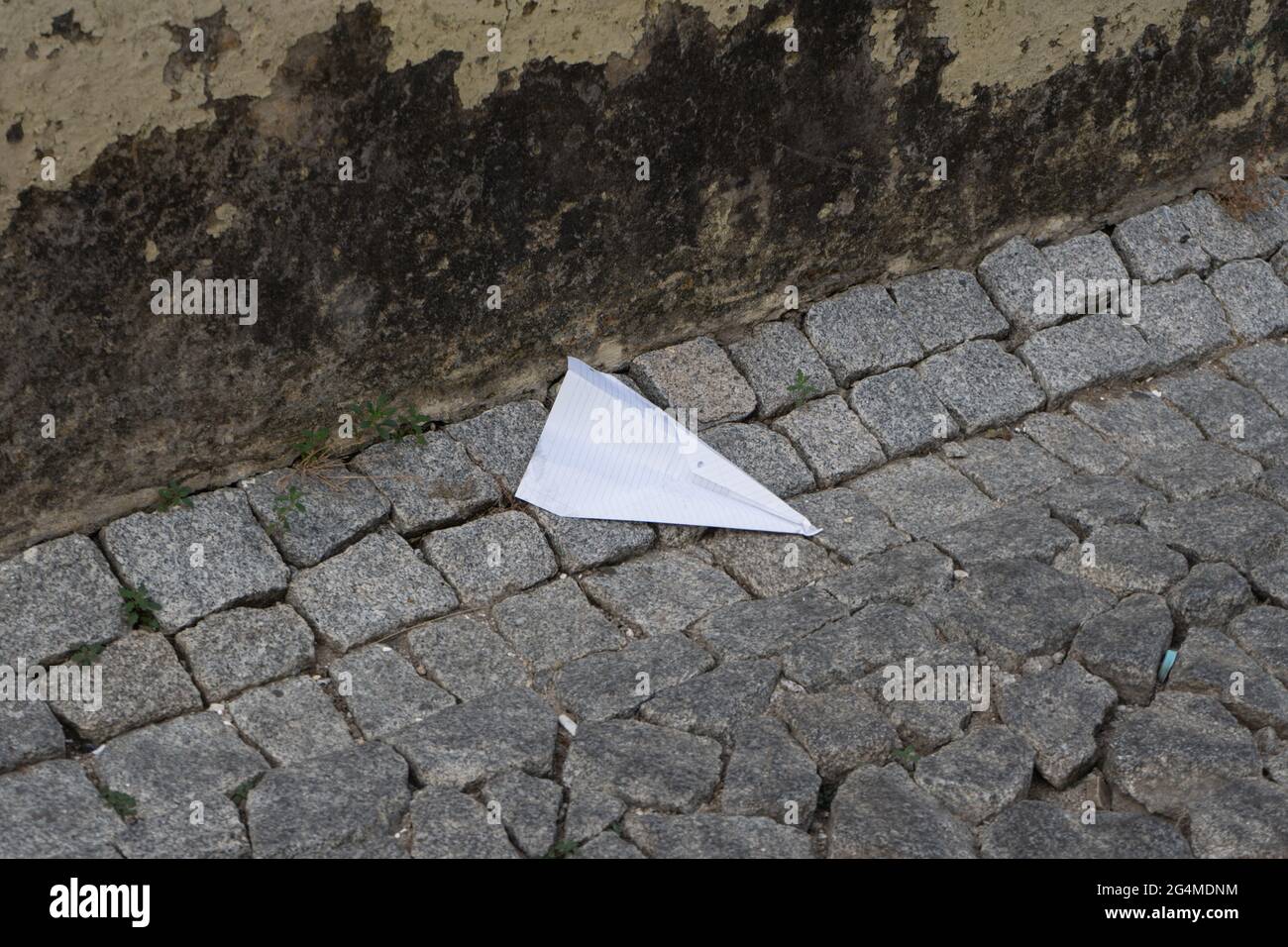 Play ground paper hi-res stock photography and images - Alamy
