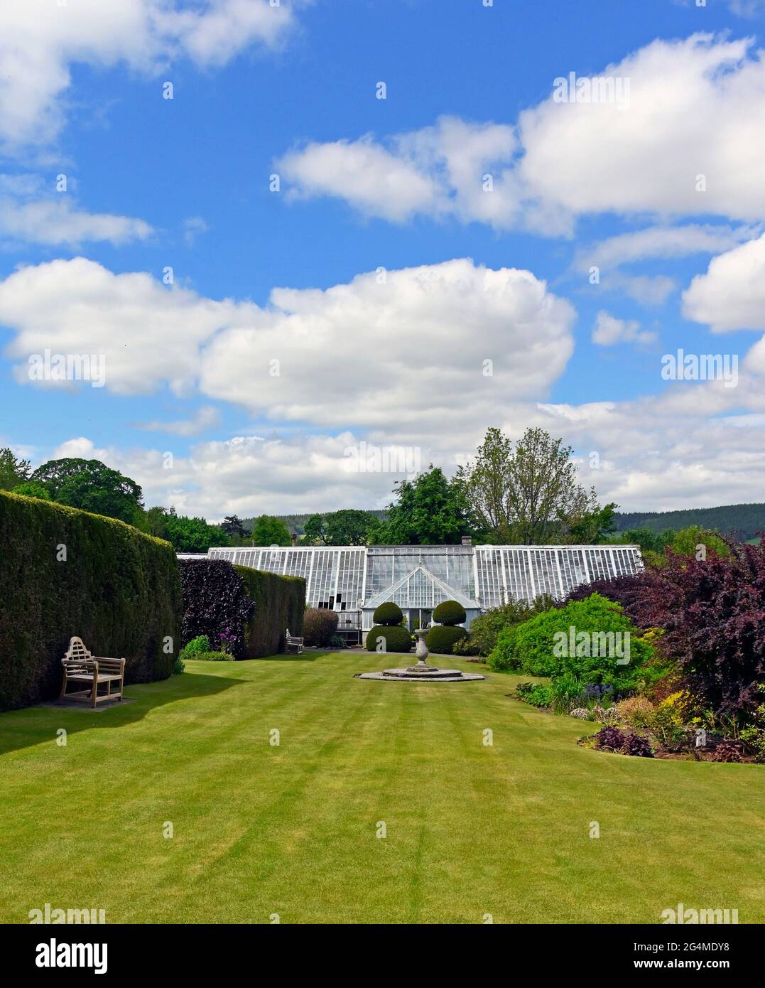 The Mackenzie & Moncur Glasshouse in The Walled Garden. Kailzie Gardens ...