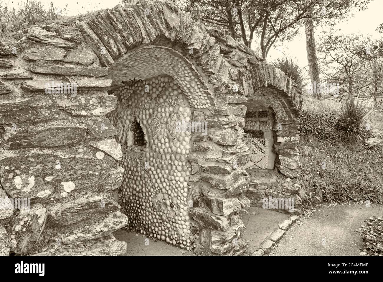 Gyllyngdune gardens cornwall hi-res stock photography and images - Alamy