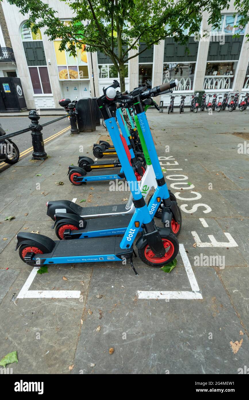 London boroughs transport scheme hi-res stock photography and images ...