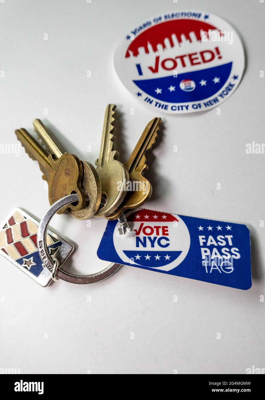 Key to nyc pass hi-res stock photography and images - Alamy