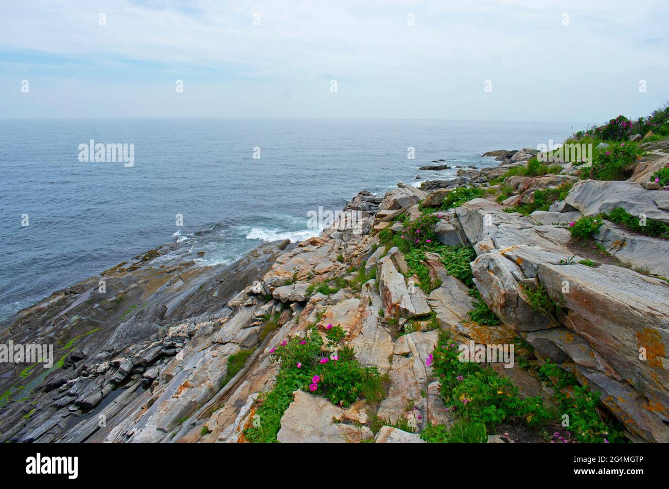 Atlantic Ocean waters flowing into the rocky shoreline at Pemaquid ...