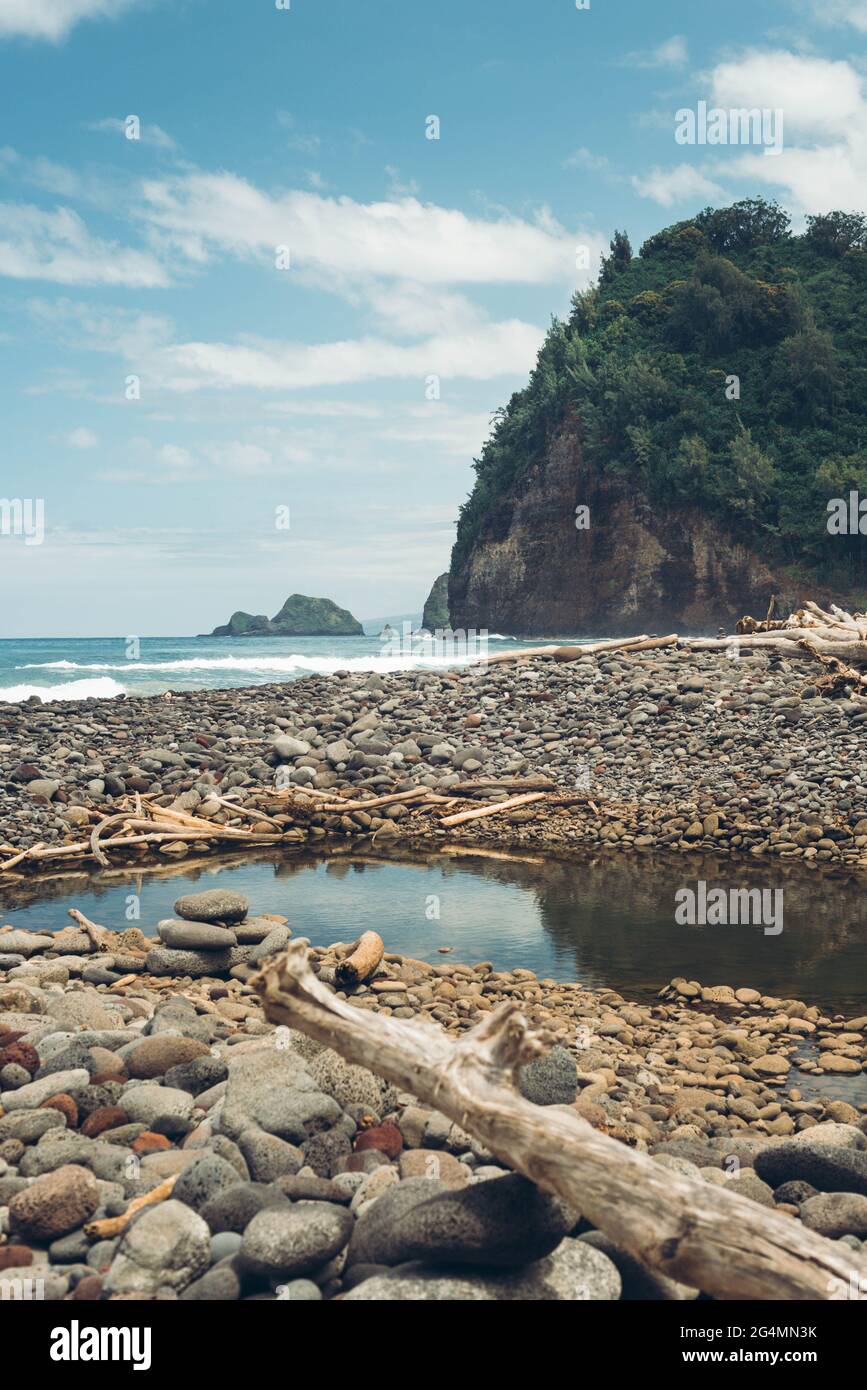 Cove bay beach hi-res stock photography and images - Alamy