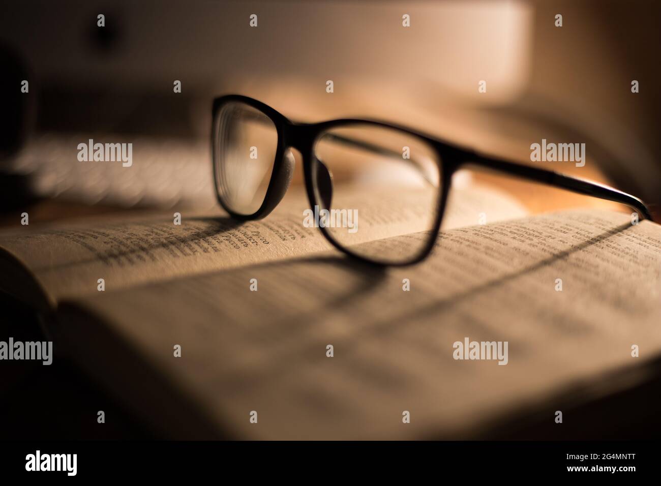 Reading acuity hi-res stock photography and images - Alamy