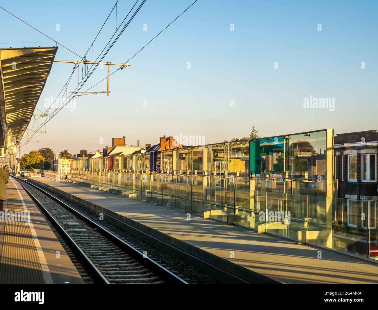 Ghent train station hi-res stock photography and images - Alamy