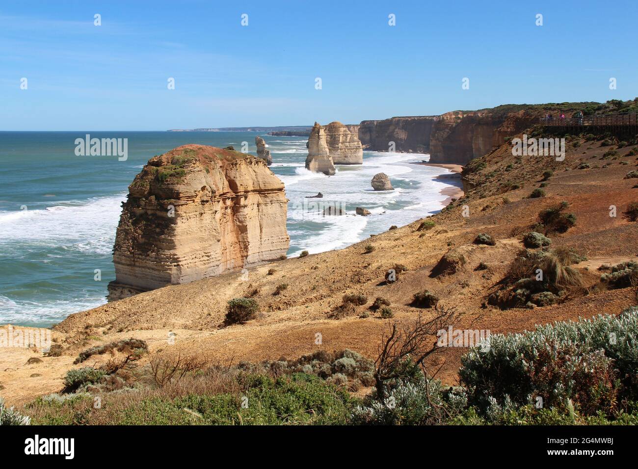 twelve apostles along the great ocean road (australia Stock Photo - Alamy