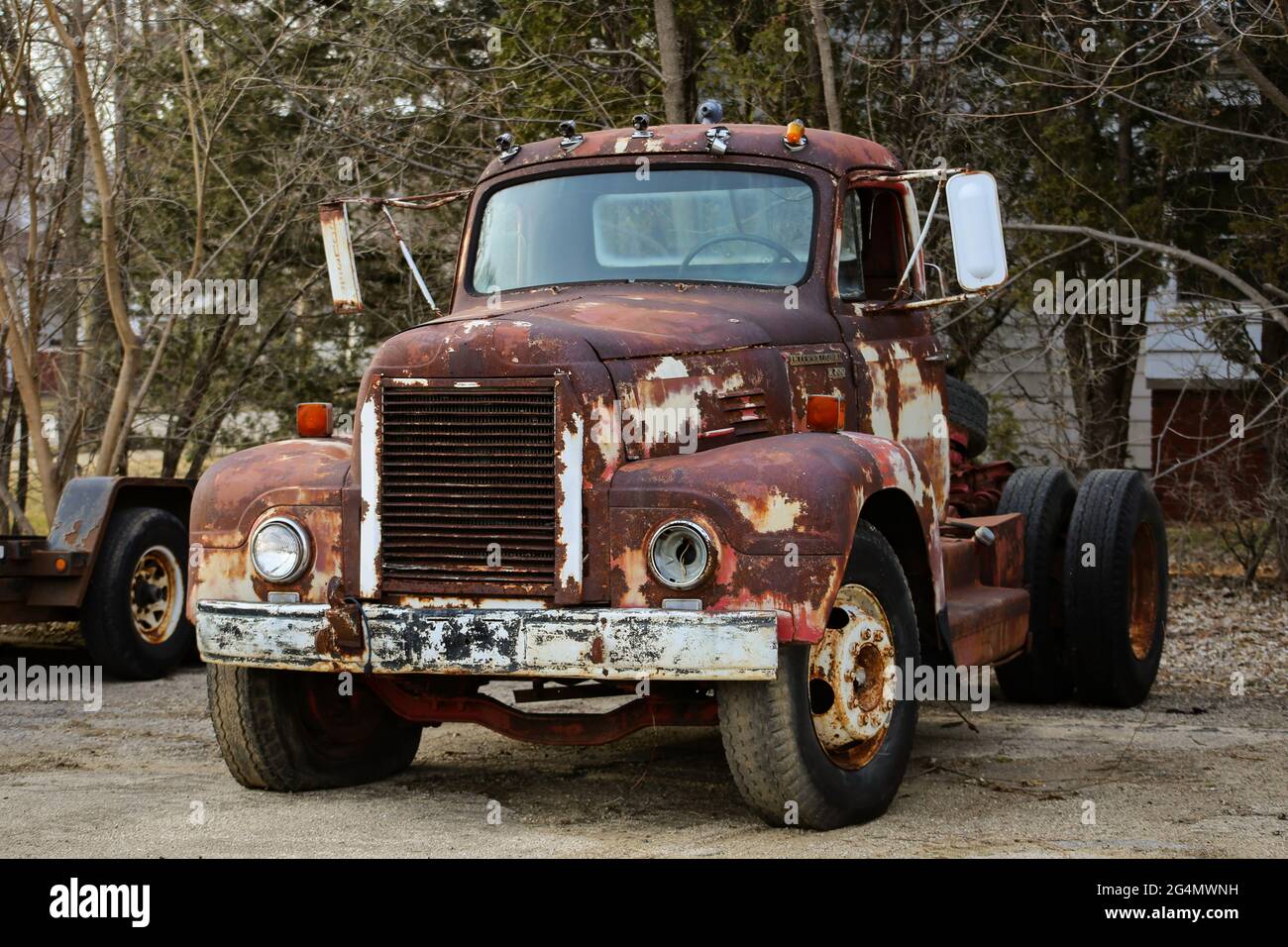 Rusty truck hi-res stock photography and images - Alamy