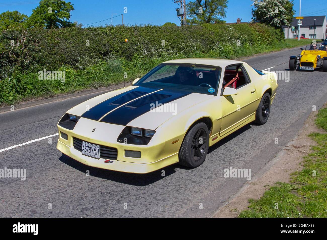 1985 80s eighties yellow American Chevrolet GMC 80s Chevy Camaro 5000cc ...
