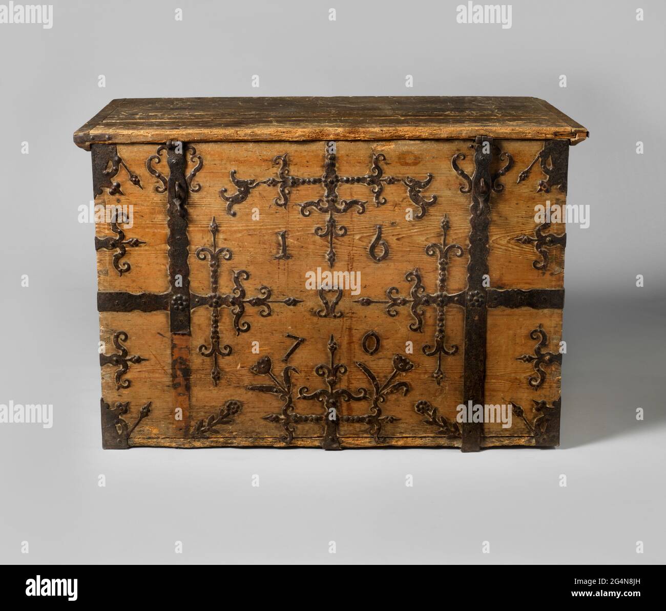 Coffin with year 1670. Casket of pine with iron fittings. This consists ...