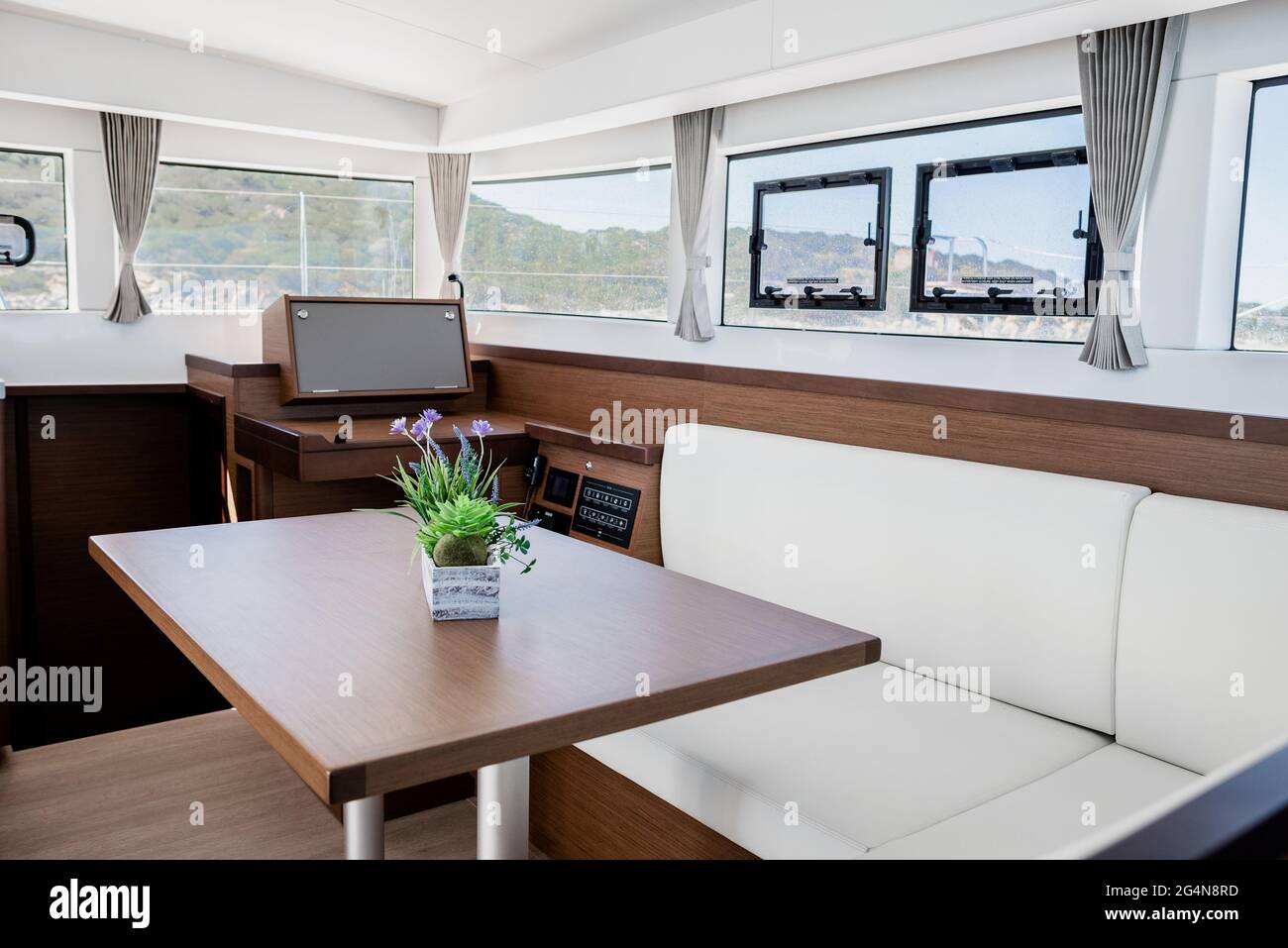 Yacht decor hi-res stock photography and images - Alamy