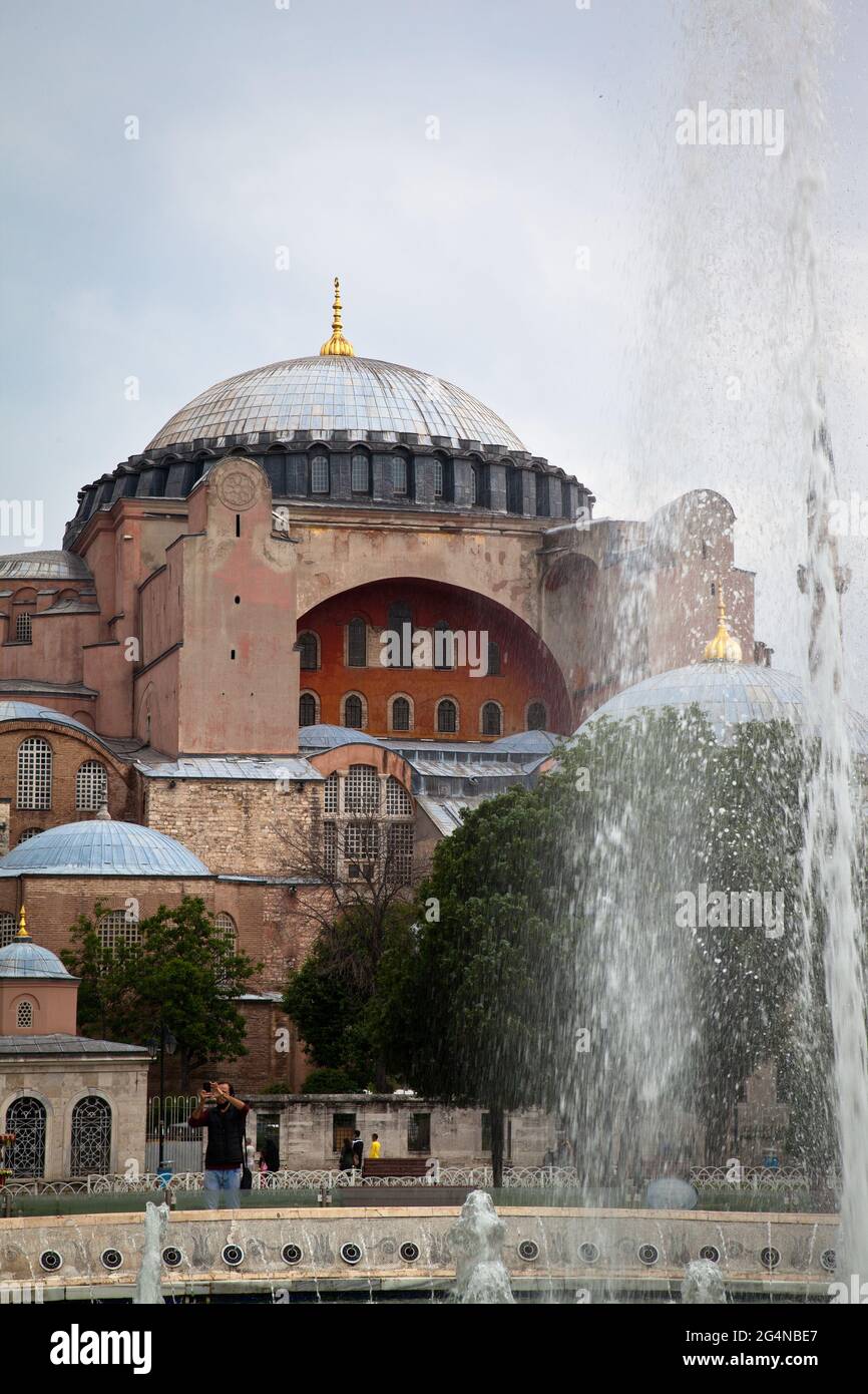 Hagia Sophia is a museum, historical basilica and mosque in Istanbul ...
