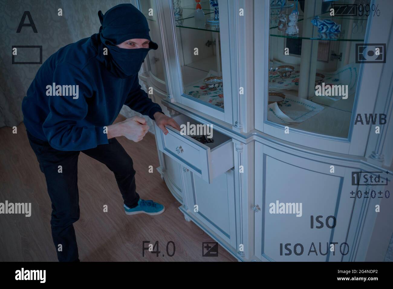 Cctv camera home inside hi-res stock photography and images - Alamy