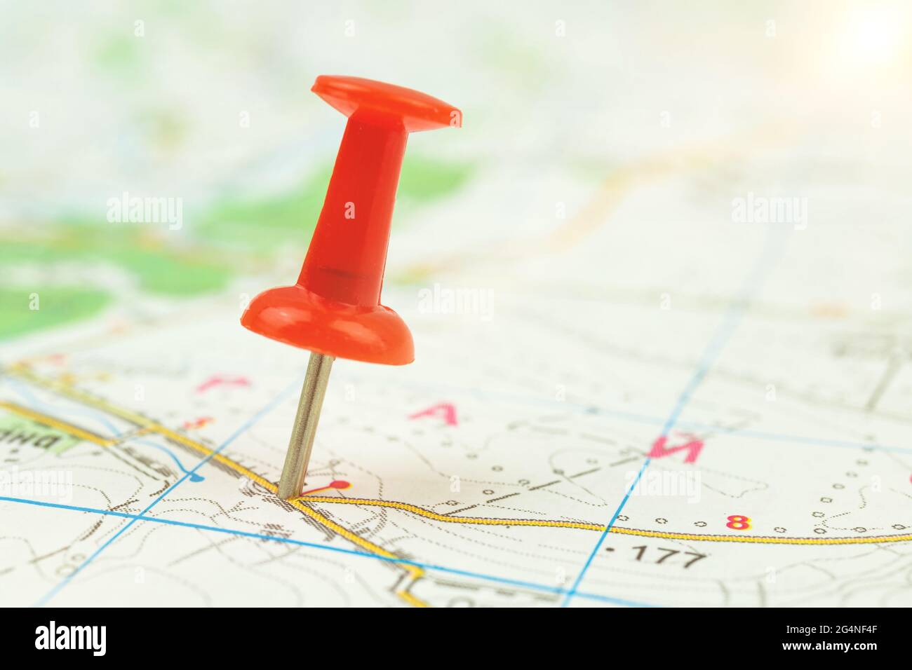 Red pushpin on the city map, travel and destination concept background ...
