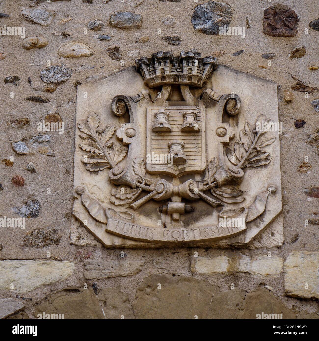 French provincial gate hi-res stock photography and images - Alamy