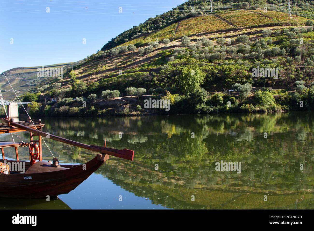 Pinhao village at a bend of the Douro river north of the city of Peso ...