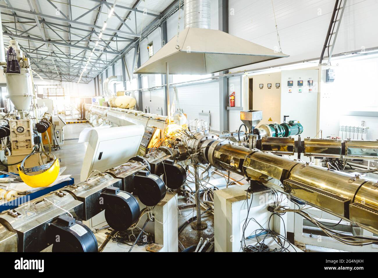 Extruders hi-res stock photography and images - Alamy