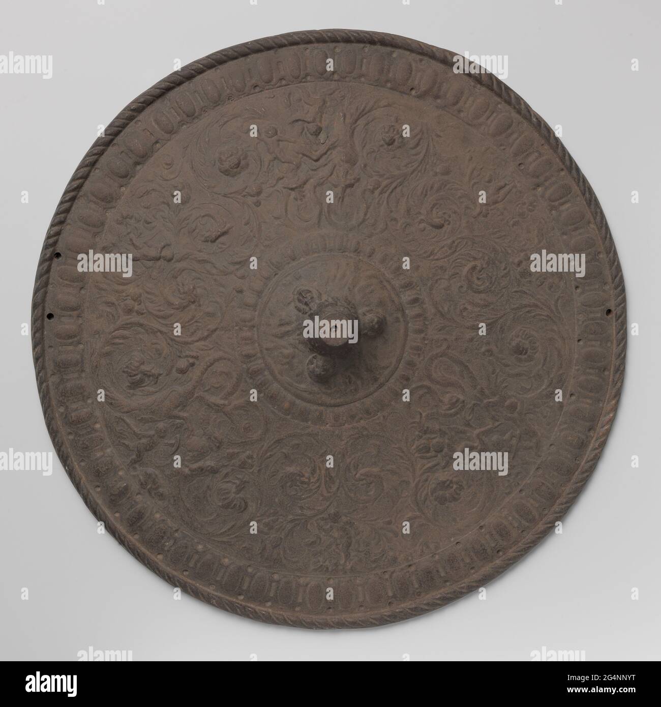 Galvanoplastic reproduction of a round shield with tendrils and putti ...