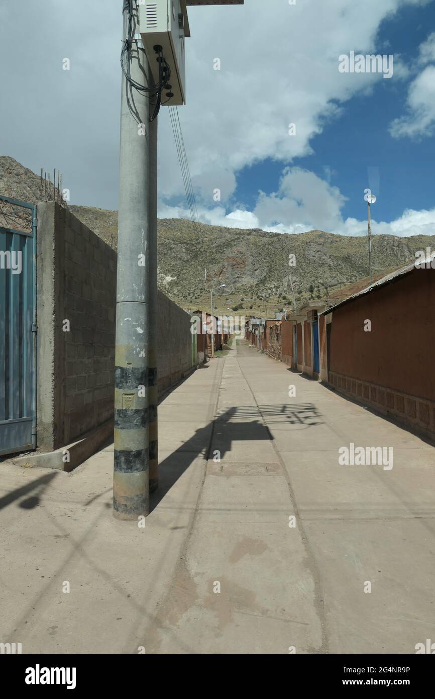 Electric cables in street in Peru Stock Photo - Alamy