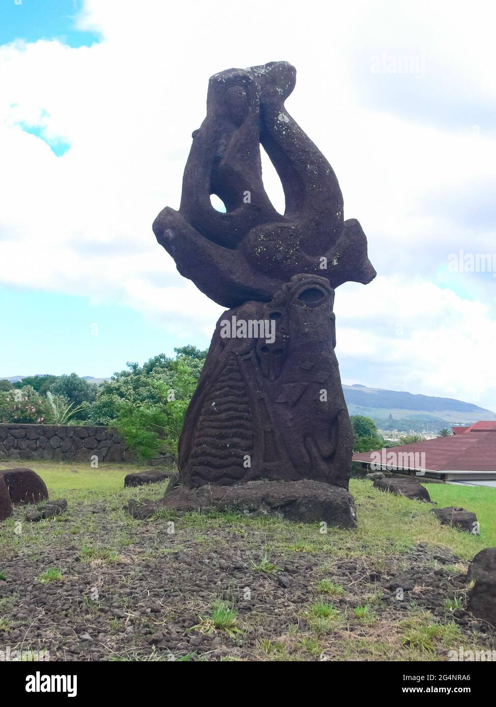 Monuments on the island hi-res stock photography and images - Alamy