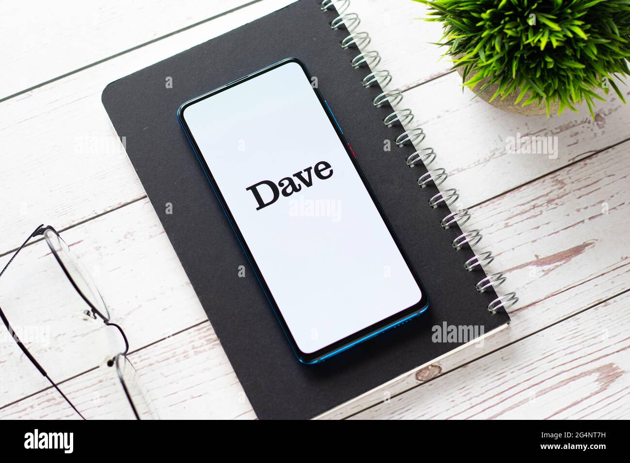 Dave tv hi-res stock photography and images - Alamy
