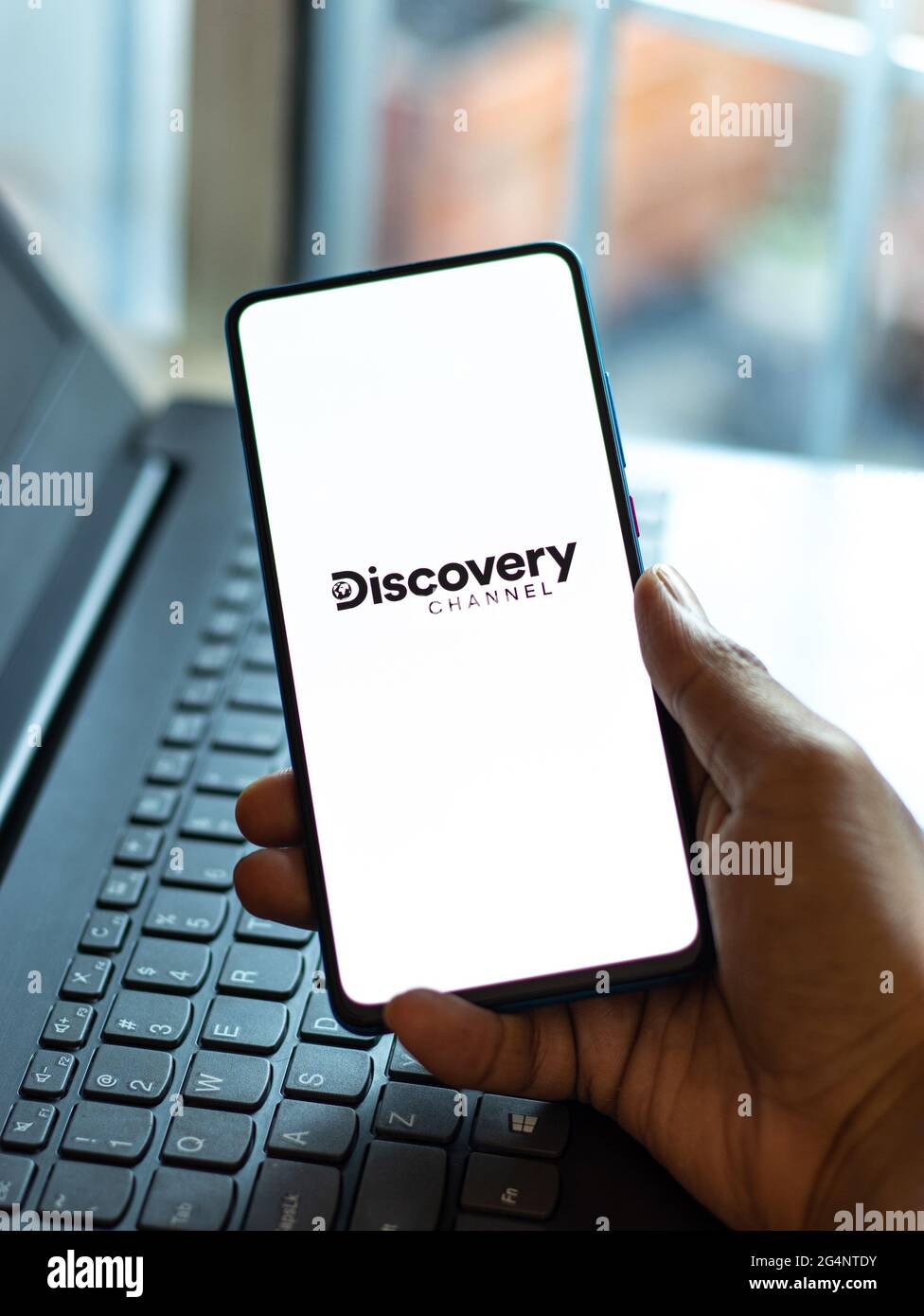 Discovery channel logo hi-res stock photography and images - Alamy