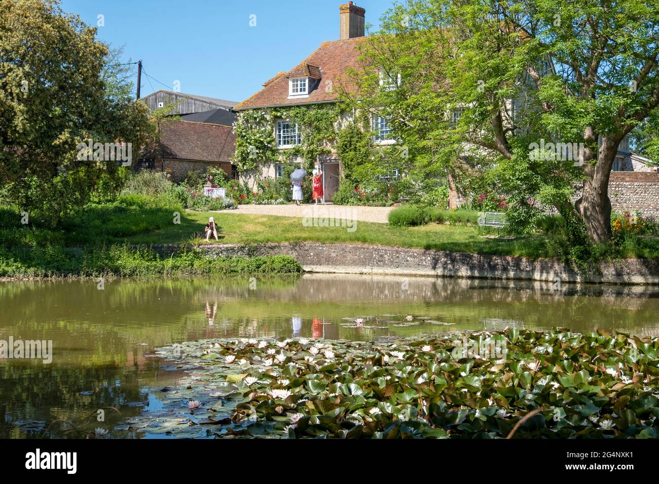 Charleston farmhouse sussex hi-res stock photography and images - Alamy