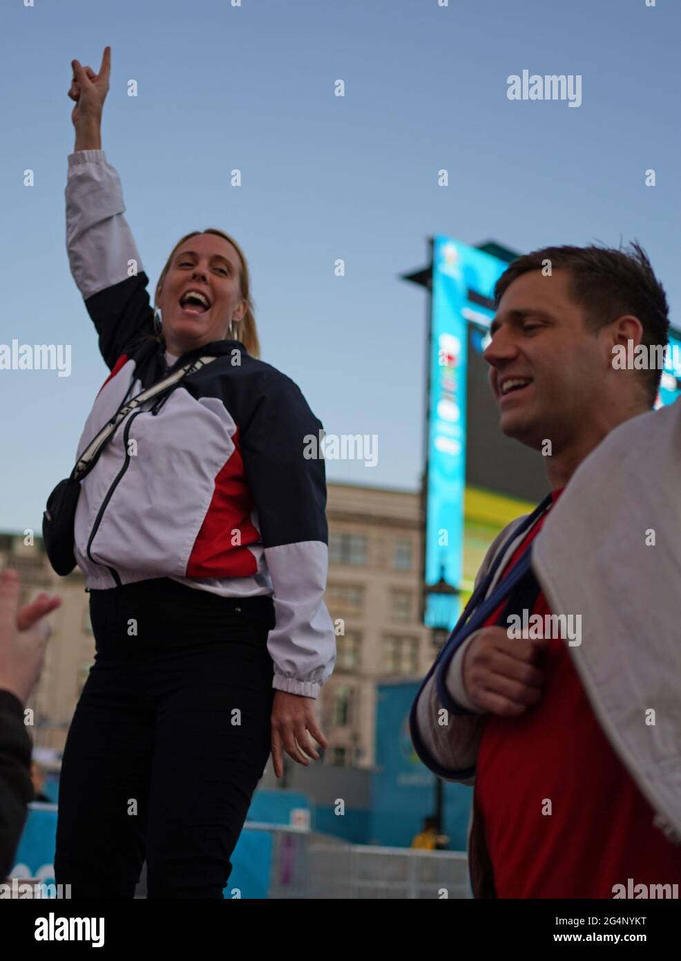 England fans singing in the fan zone in Trafalgar Square, London ...