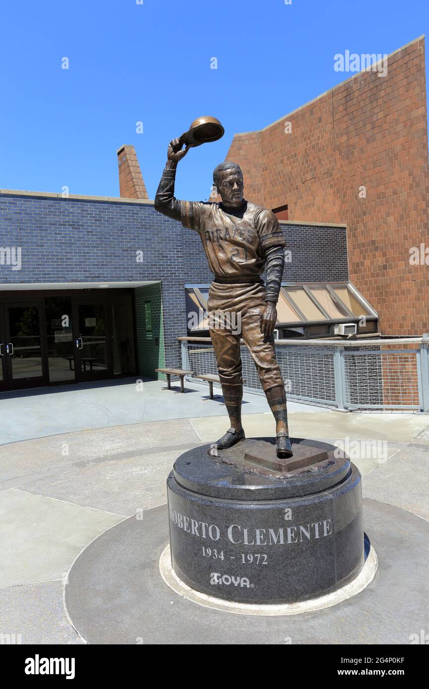 Roberto Clemente Baseball High Resolution Stock Photography and Images ...