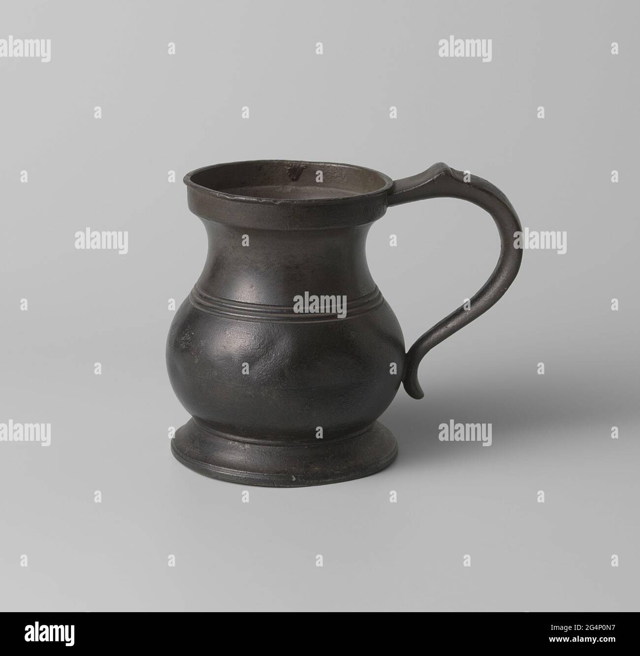 Measure can of tin. Measure can of tin. The stand ring is a baluster ...