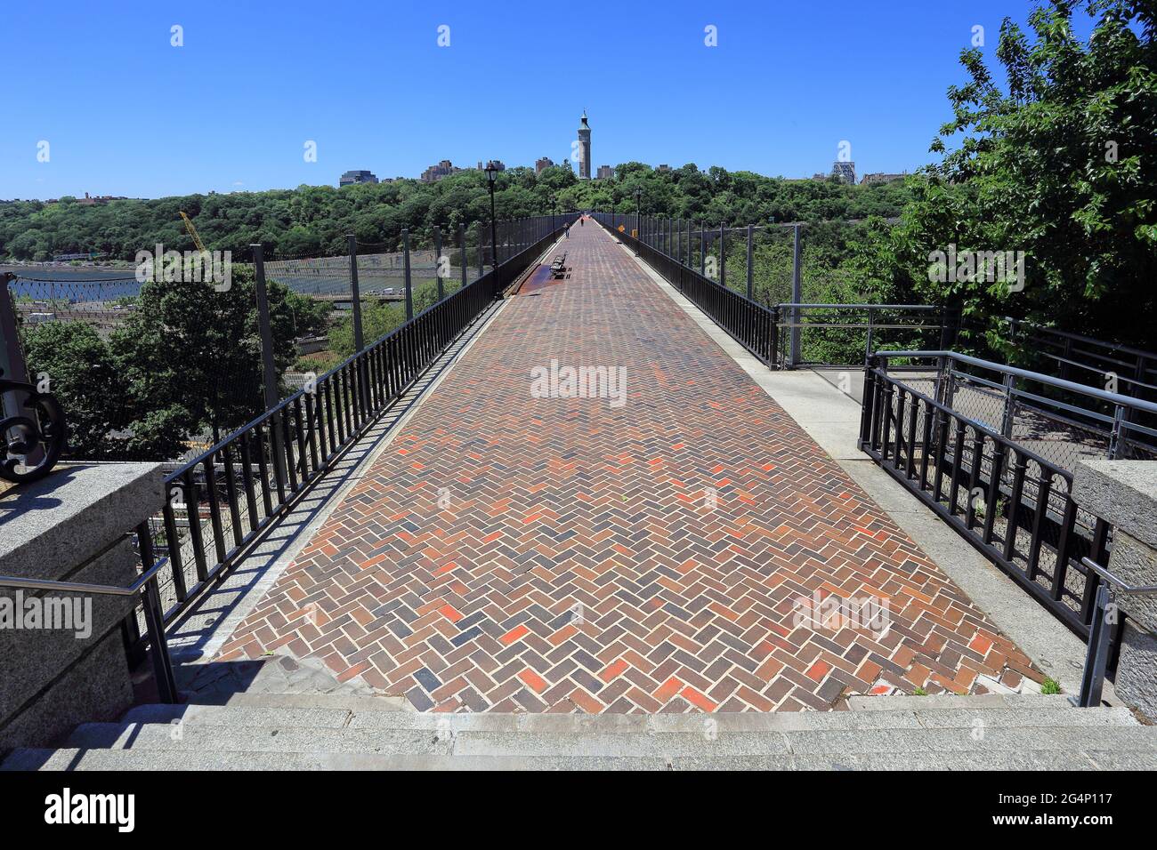 Croton Aqueduct High Bridge over the Harlem River, New York City Stock ...