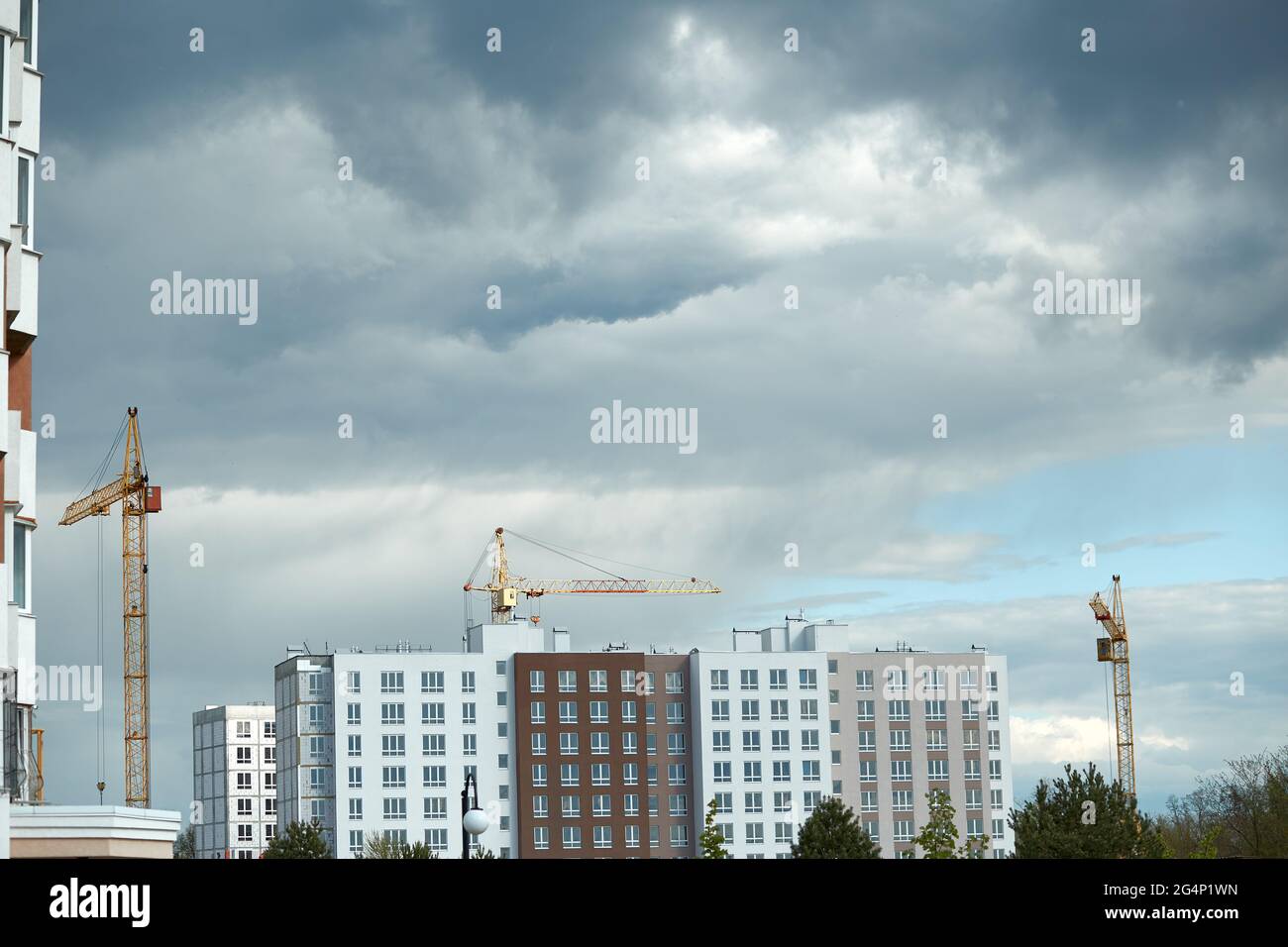 Building construction of a multi-storey. Modern high-rise building ...