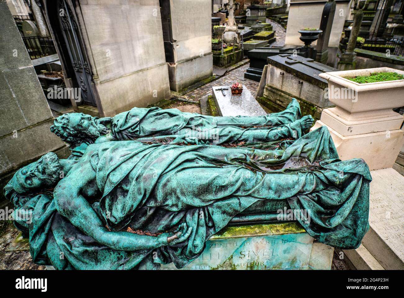 The grave of Joseph Croce-Spinelli and Théodore Sivel, balloonists who ...