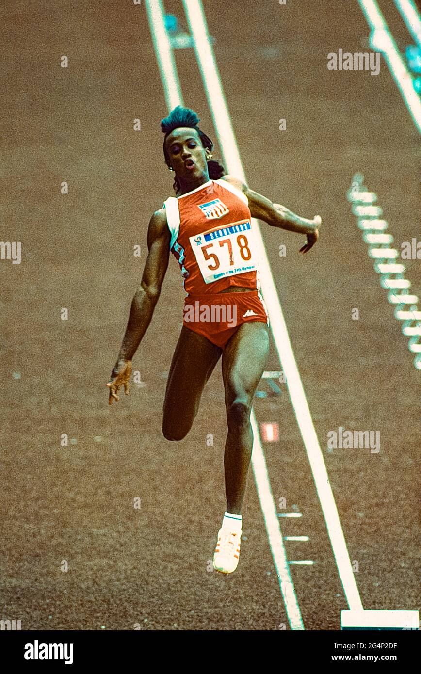Jackie joyner kersee heptathlon hi-res stock photography and images - Alamy