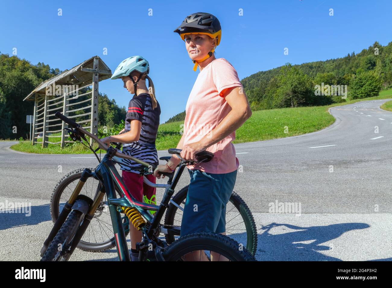 Child cyclist road hi-res stock photography and images - Alamy