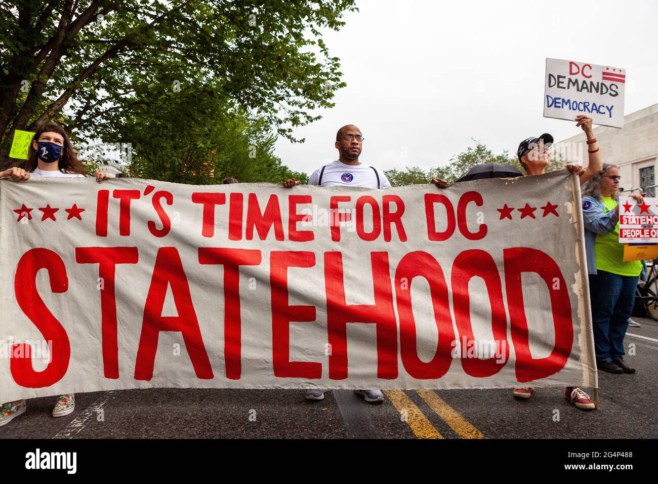 Racial justice hi-res stock photography and images - Alamy