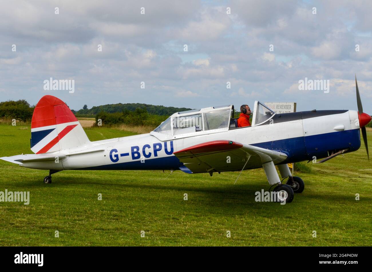 de Havilland Canada DHC1 Chipmunk in classic British Airways airline ...