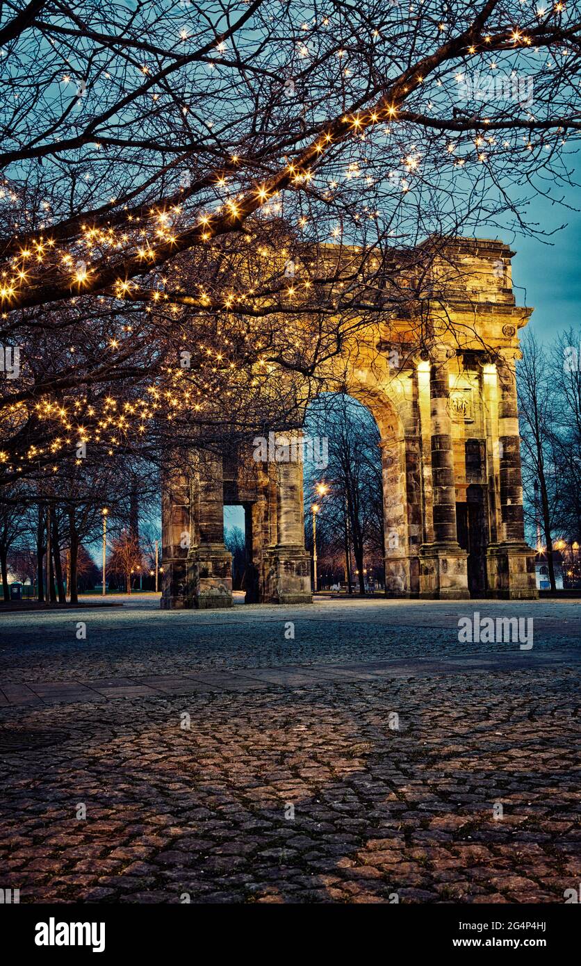 The mclennan arch hi-res stock photography and images - Alamy