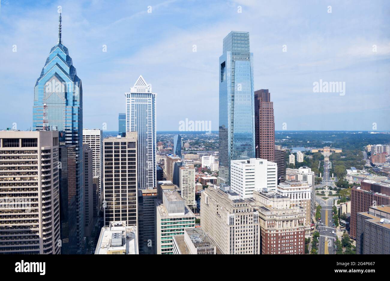 Skyline philadelphia aerial view hi-res stock photography and images ...