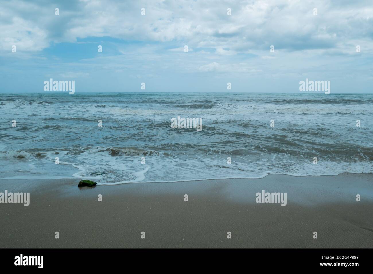 Waves reaching sea coast sunset hi-res stock photography and images - Alamy