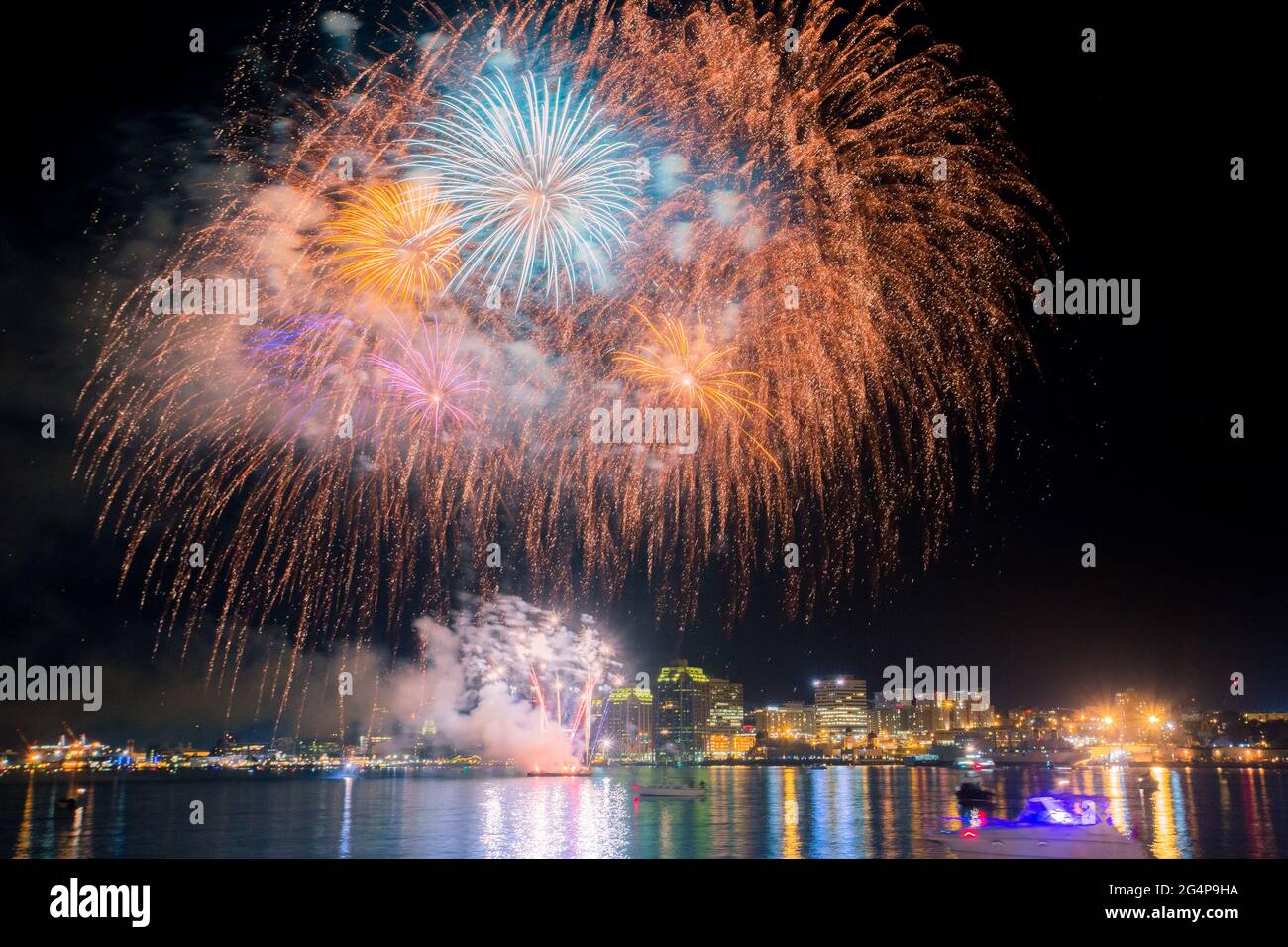 Happy canada day hi-res stock photography and images - Alamy