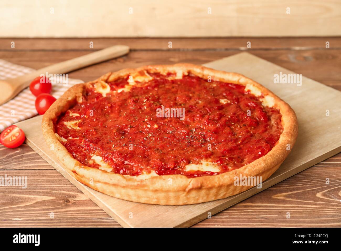 Chicago style stuffed crust pizza hi-res stock photography and images ...