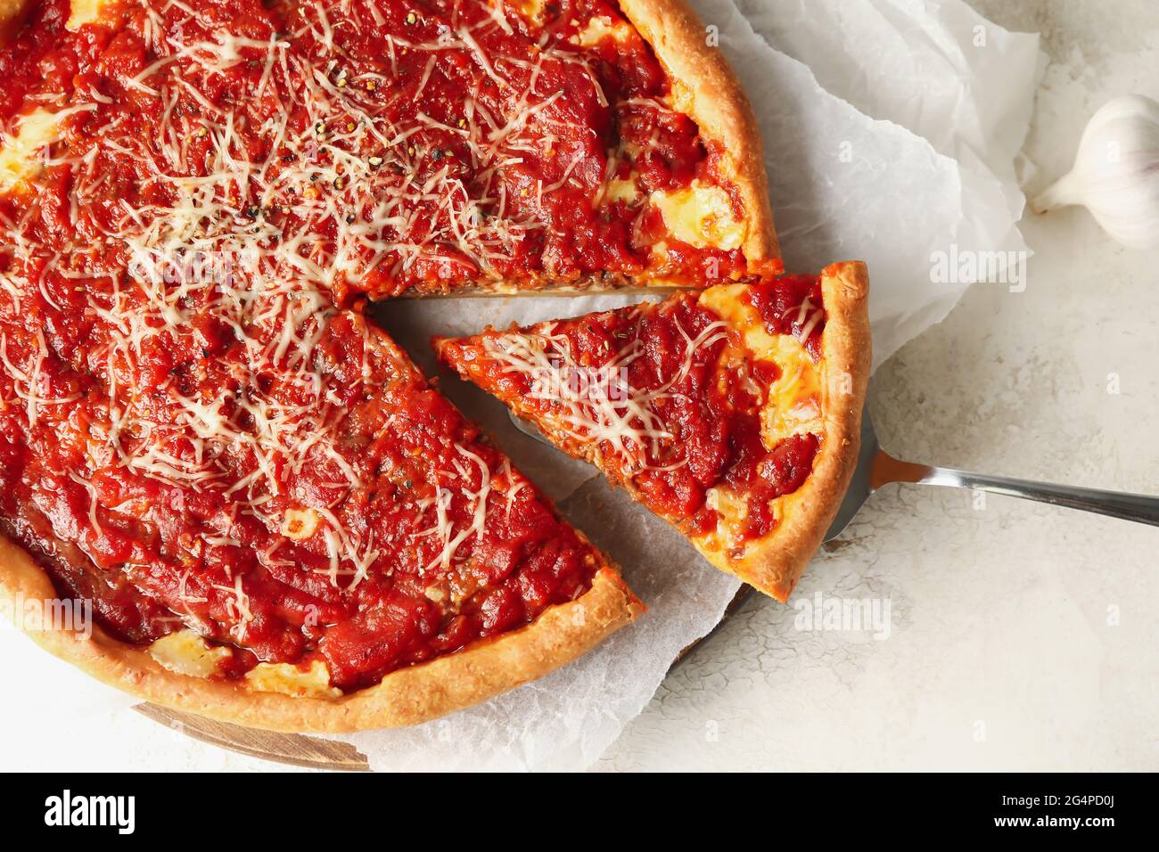 Piece pizza chicago hi-res stock photography and images - Alamy