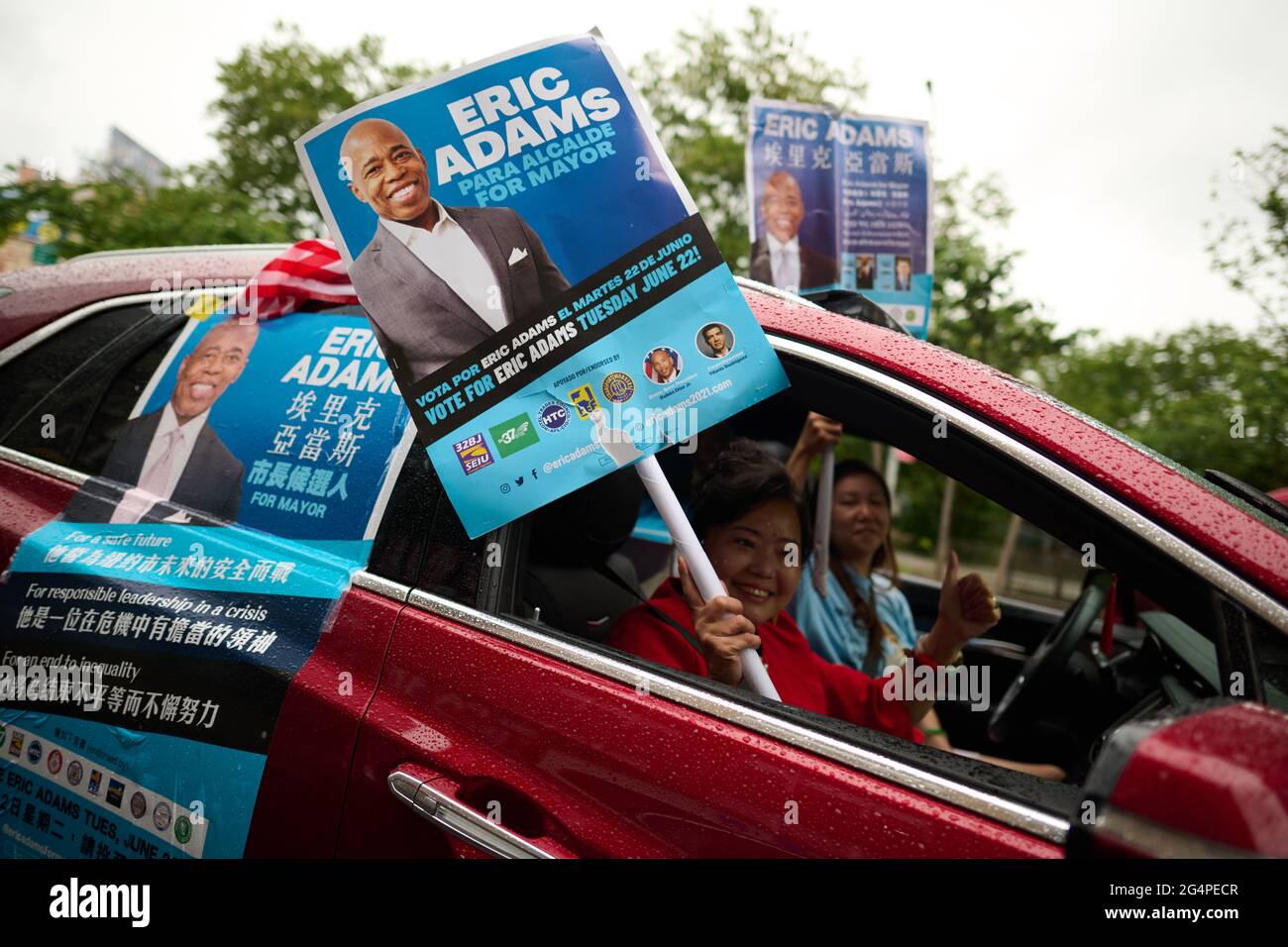 New York, New York, USA. 22nd June, 2021. New Yorkers come out to show ...