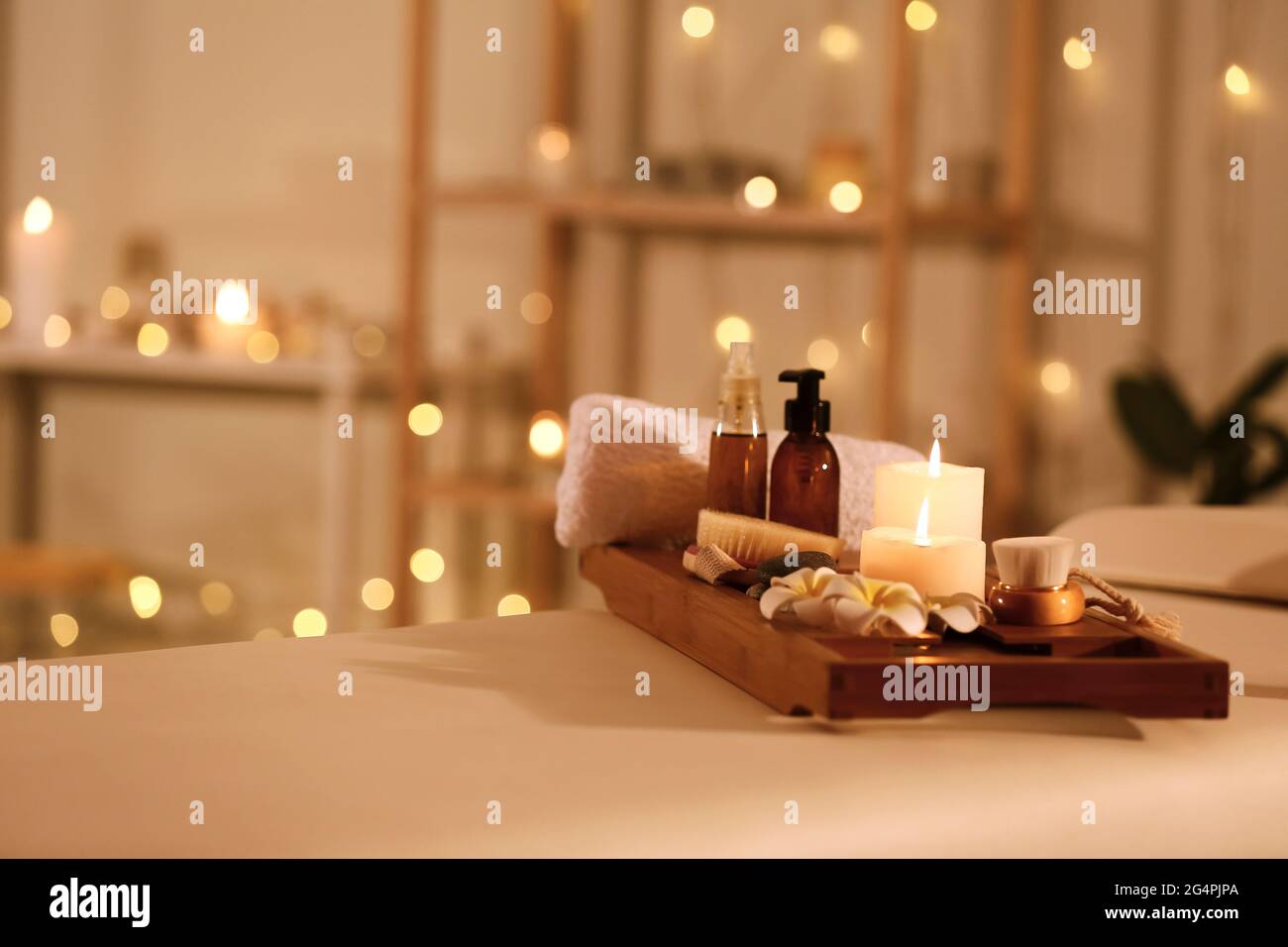 Tray with spa supplies on table in salon Stock Photo - Alamy